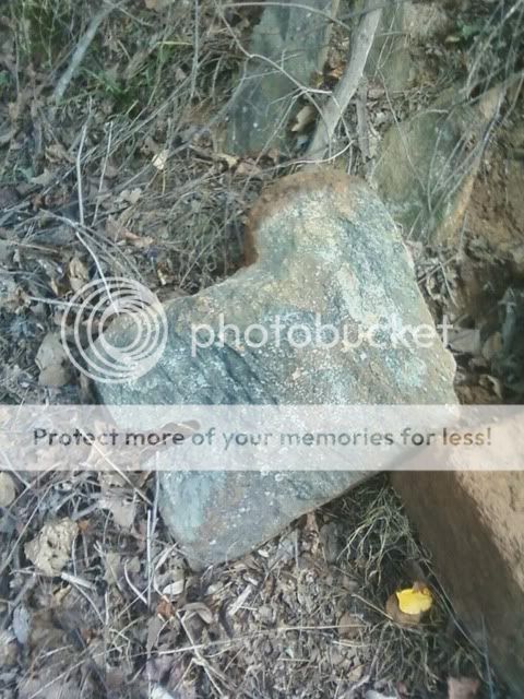 Stone Treasure Marker? | TreasureNet.com