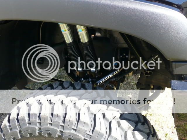 guys with dual shock hoops | Diesel Place