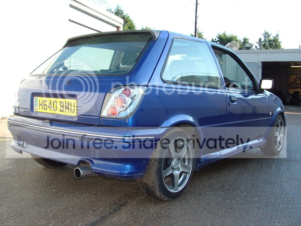Breaking modified 1.6 cvh xr2i, recaro interior : Parts For Sale ...